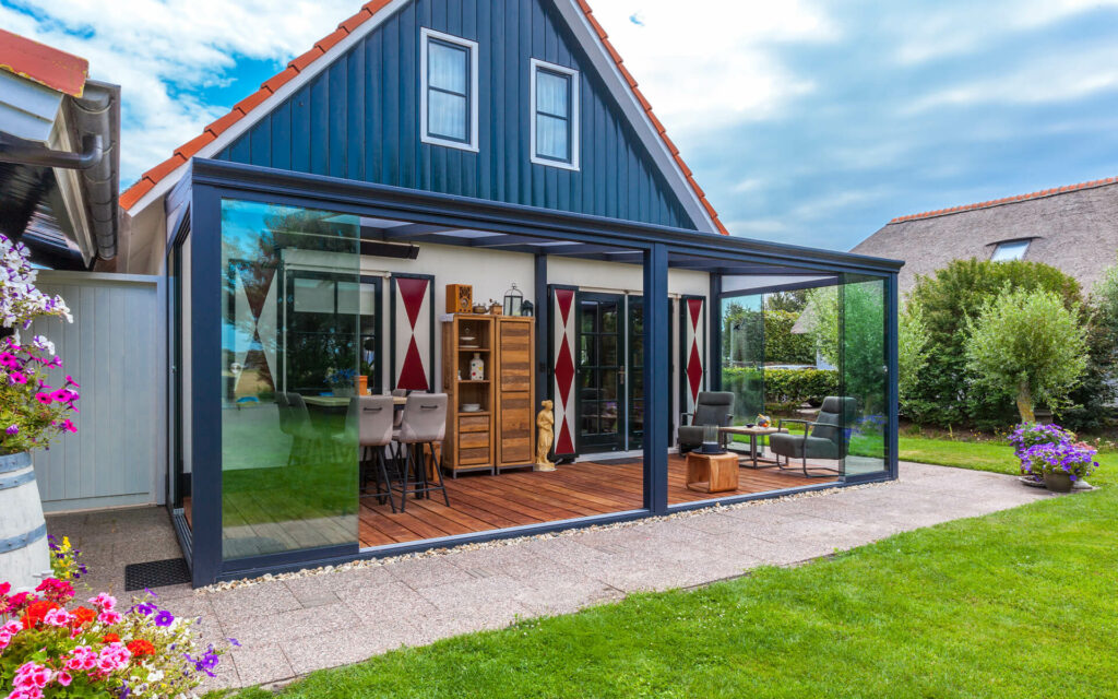 Aluminium Pergola & Aluminium Veranda - BM Bi-Folding Doors