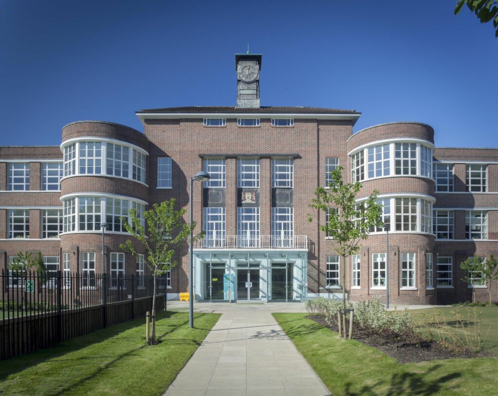 Showrooms - BM Bi-Folding Doors